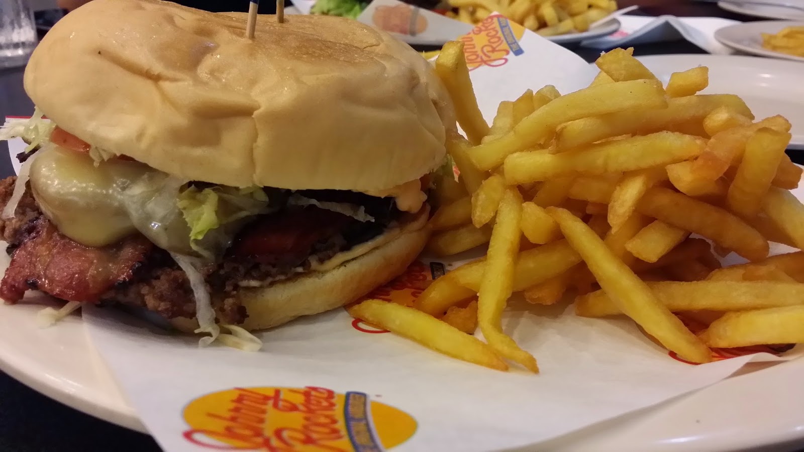 Johnny Rockets: Premium Hamburgers & Delicious Milk Shakes - Living ...