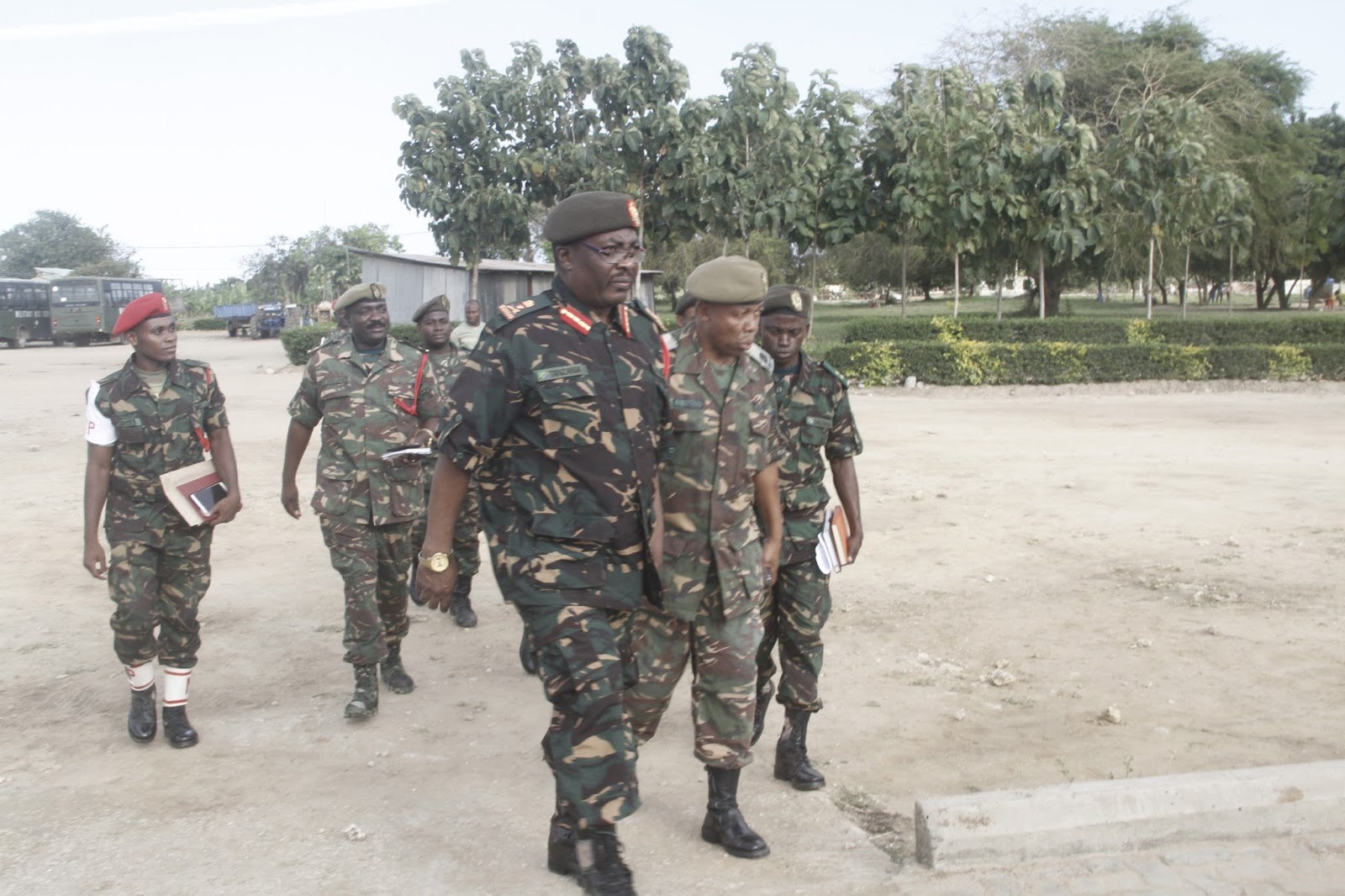 Elimu : Brigedia Jenerali Mbungu, Awataka askari wa SUMA JKT Guard kuwa ...