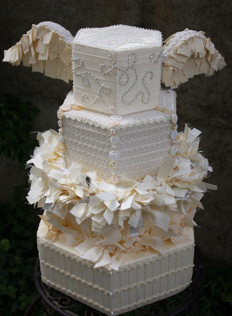 Ribbon Ring: Charity Wings cake by Melissa Bickle