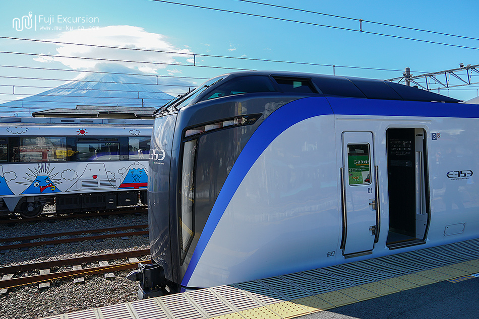 รีวิวใช้ TOKYO Wide Pass นั่งรถไฟ Fuji Excursion นั่งยาวจาก Shinjuku ...