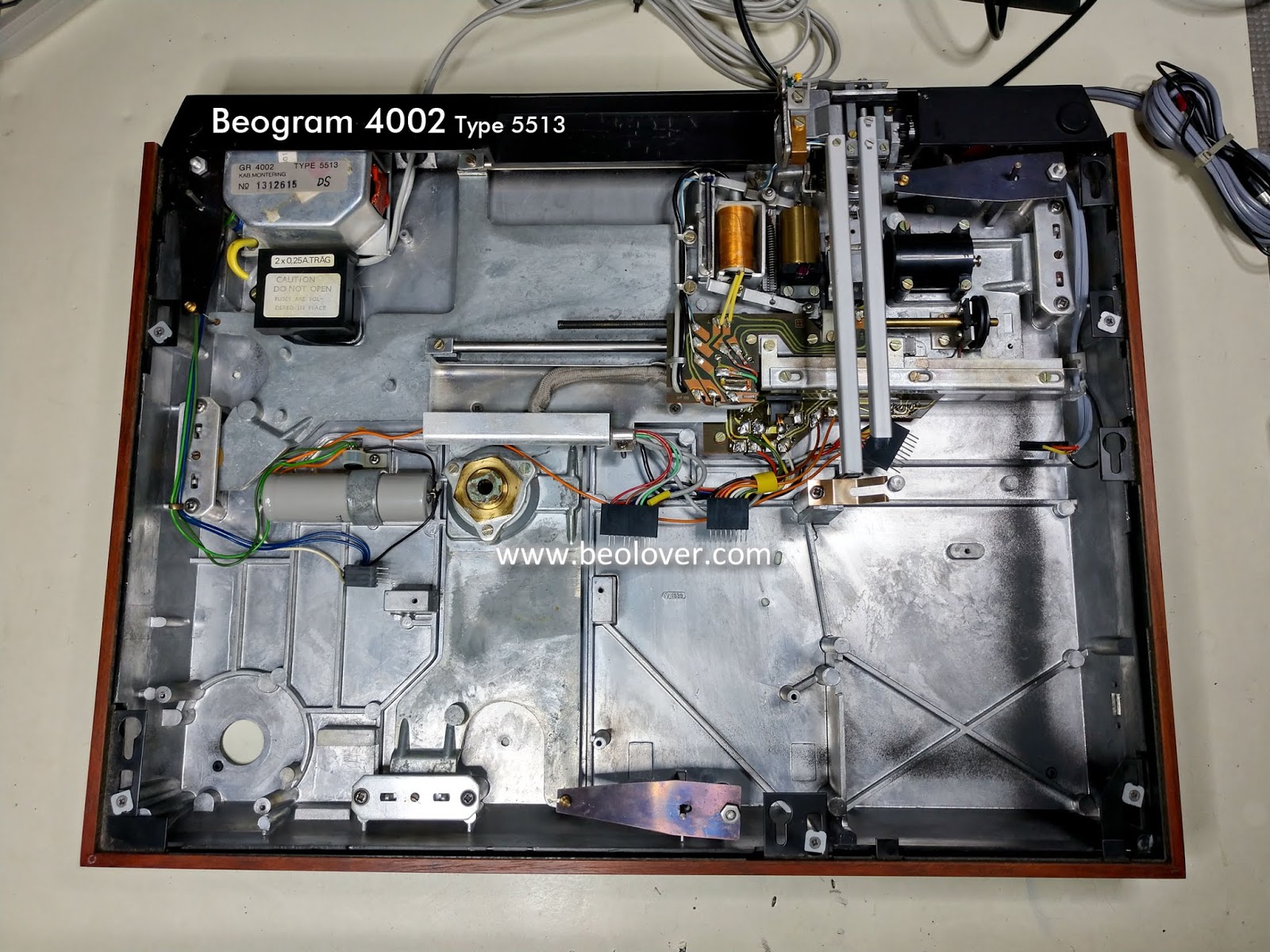 beolover: Beogram 4002 Type 5513: Beogram 4002 Bonanza!