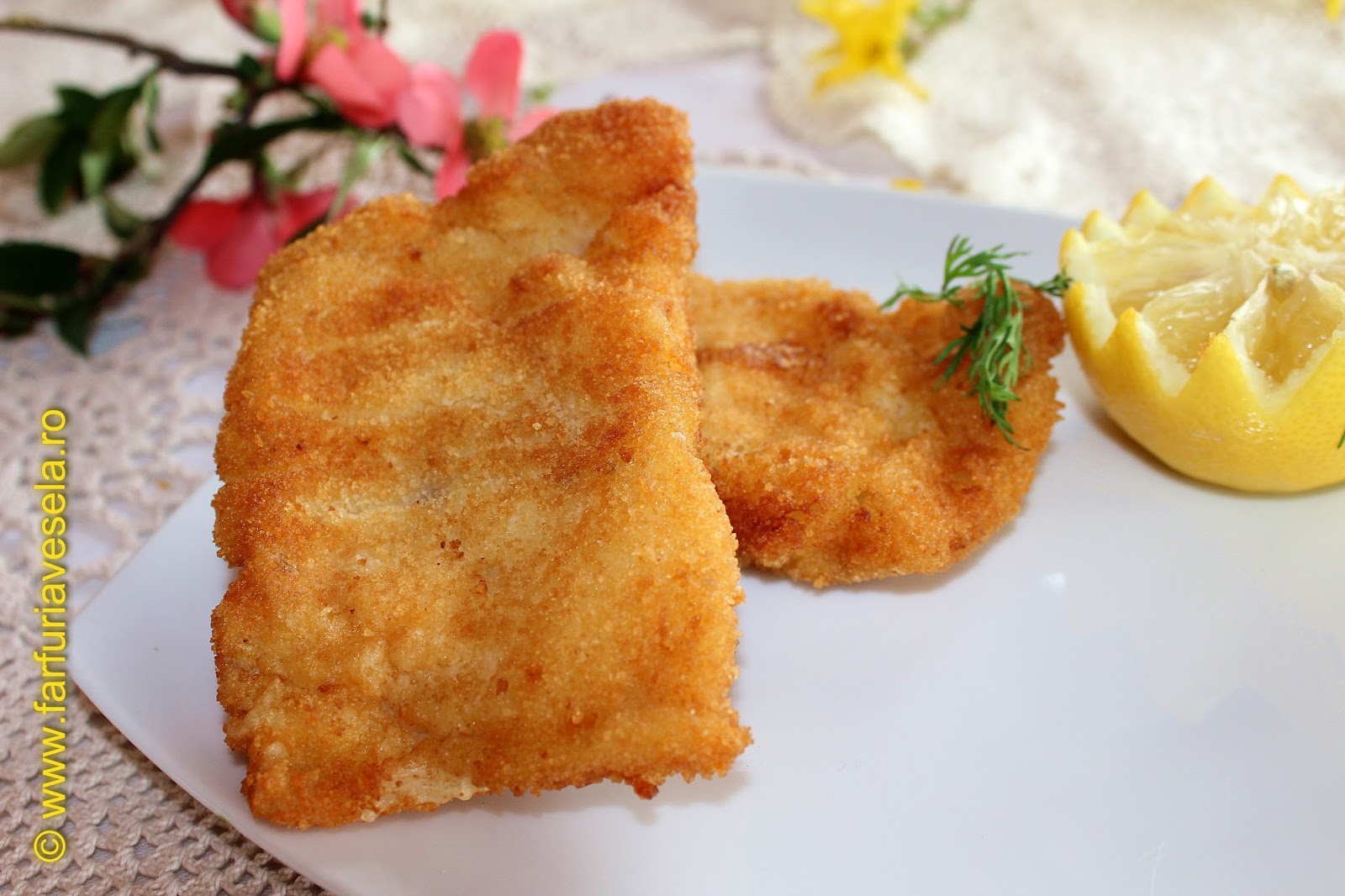 Farfuria vesela: File de peste pane