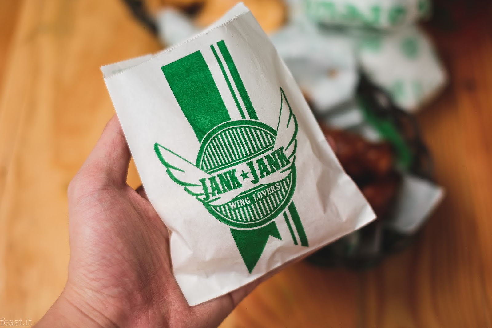 Feast.it - Indonesia Food and travel blogger : JANK JANK WINGS PALEMBANG