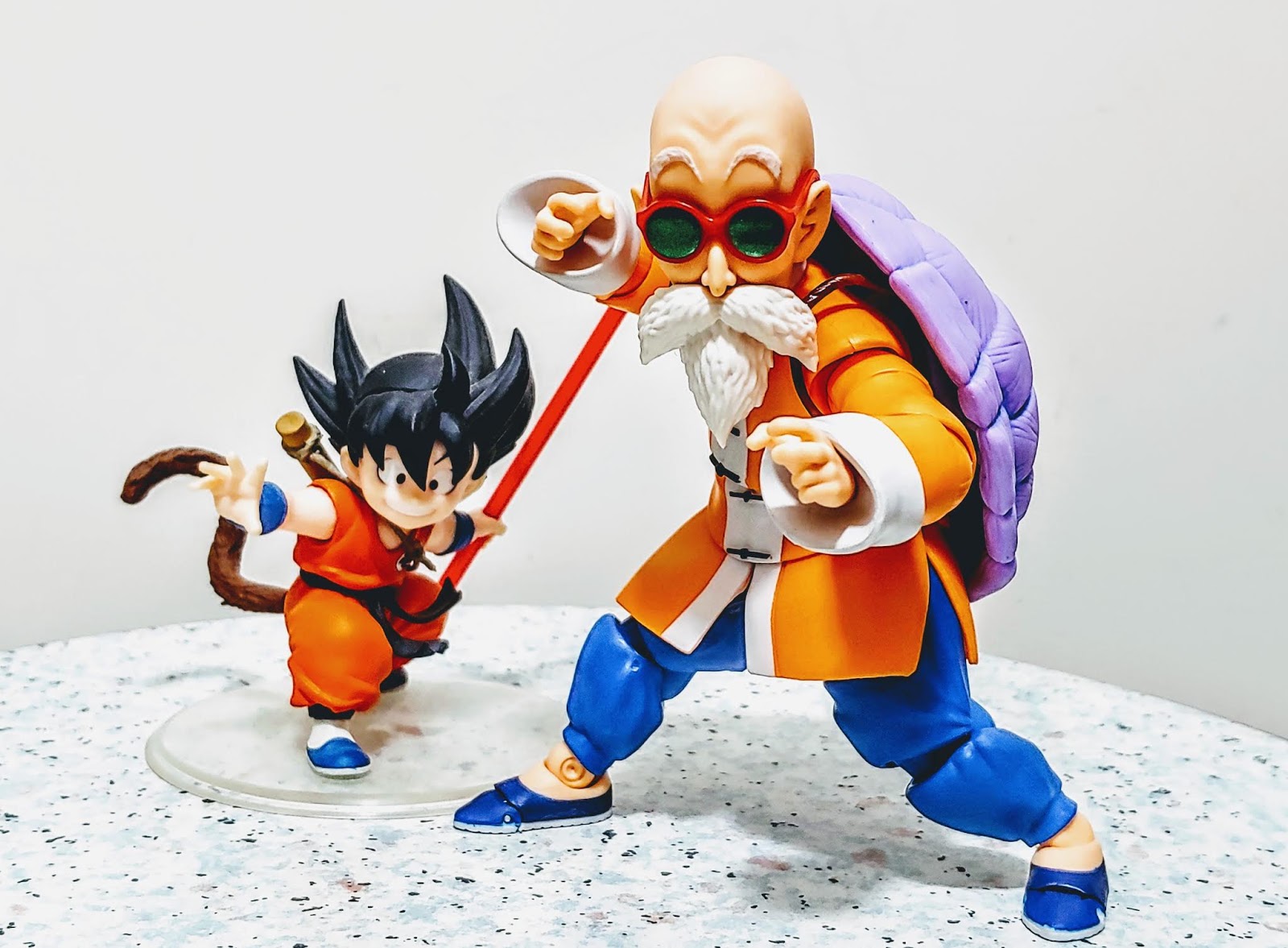玩具五金鋪: SHF --- Dragon Ball Master Roshi