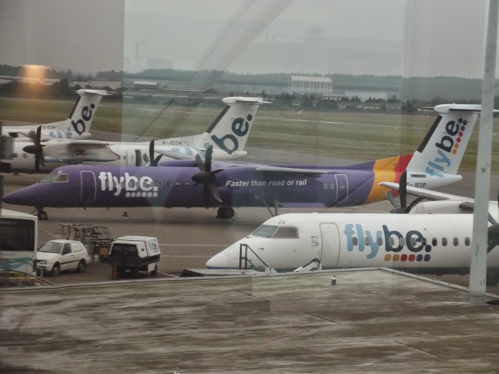 Aircraft Aviation in Europe: Introducing Flybe's new livery!