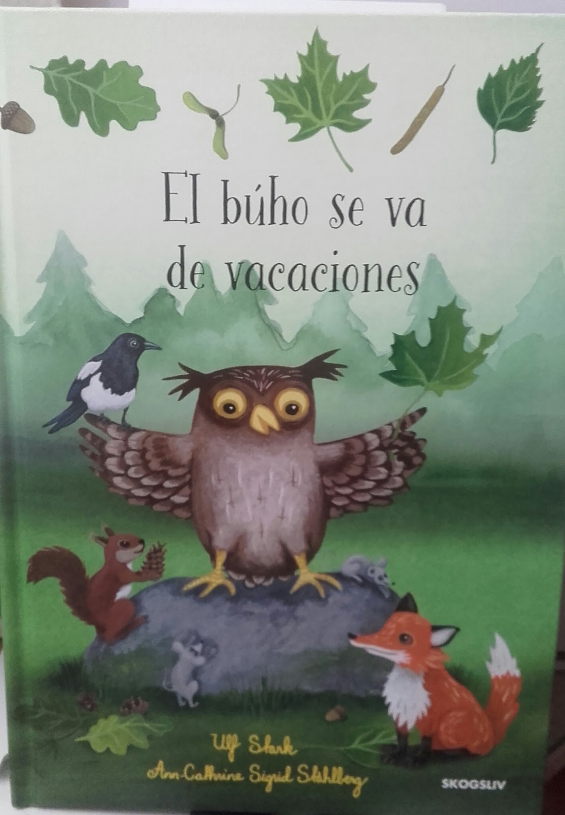 Coleccionando cuentos: El búho se va de vacaciones