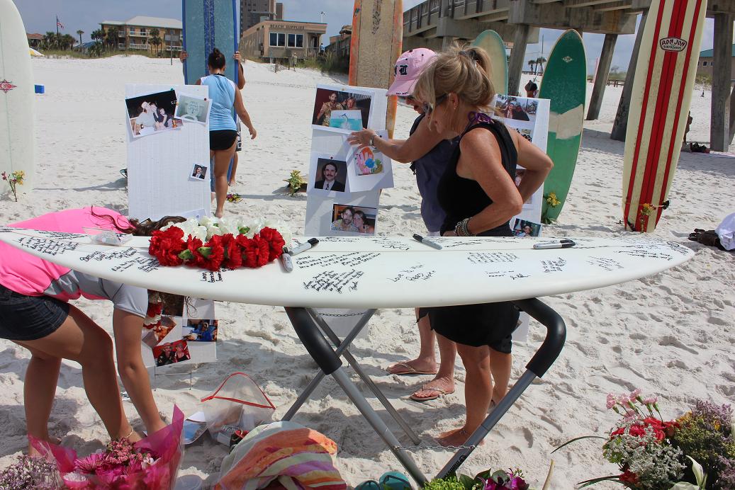 Lavon Wiggins Memorial Service and Paddle Out 07/07/12