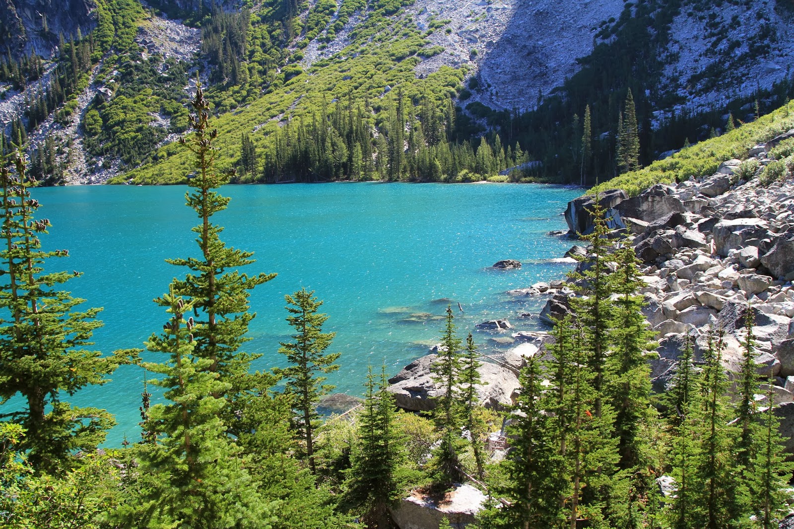 TravelMarx: Central Cascades– Colchuck Lake / Aasagard Pass Hike