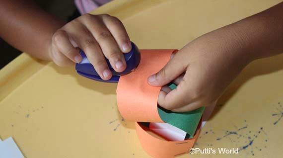 Paper Chain for Indian Independence Day ~ Putti's World -kids-activities