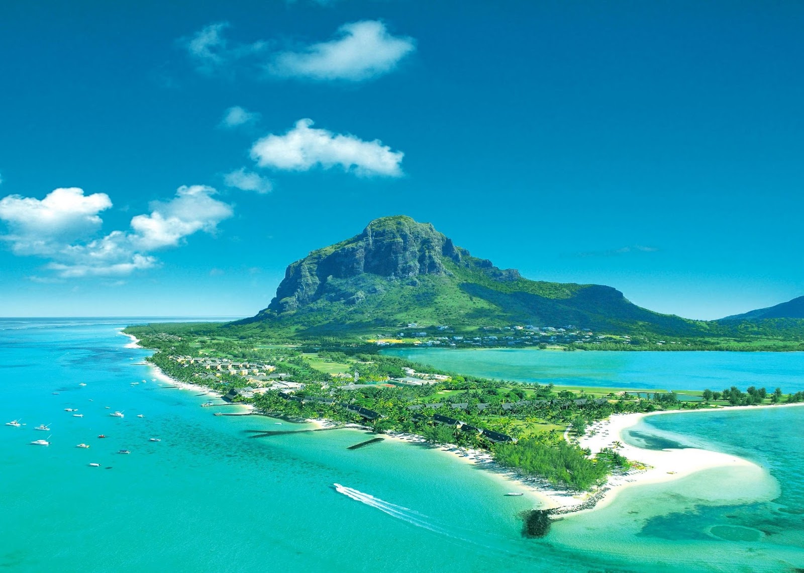 Mauritius, the african island ~ the tourism