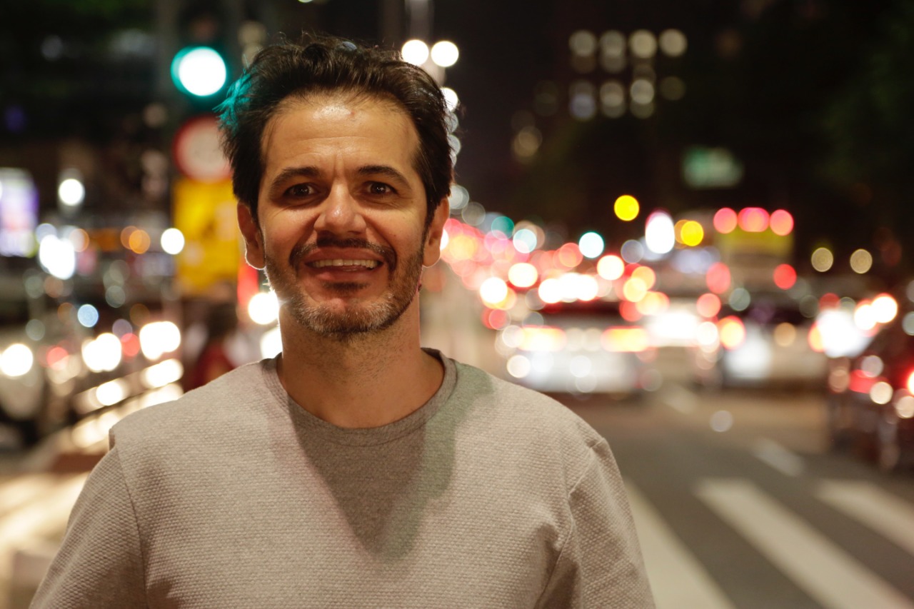 Jornalista Patrick Santos lança autobiografia "45 Do primeiro tempo" em ...