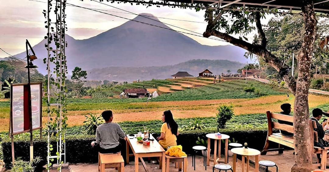 Fasilitas, Lokasi, Jam Buka dan Harga Menu Paido Trawas Mojokerto Fasilitas, Lokasi, Jam Buka dan Harga Menu Paido Trawas Mojokerto