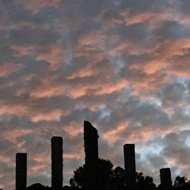 Rustnstuff: Winter light, the moon and a bit of rust