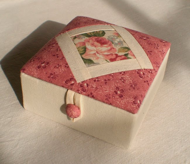 PATCHWORK MILL: My Fabric Boxes