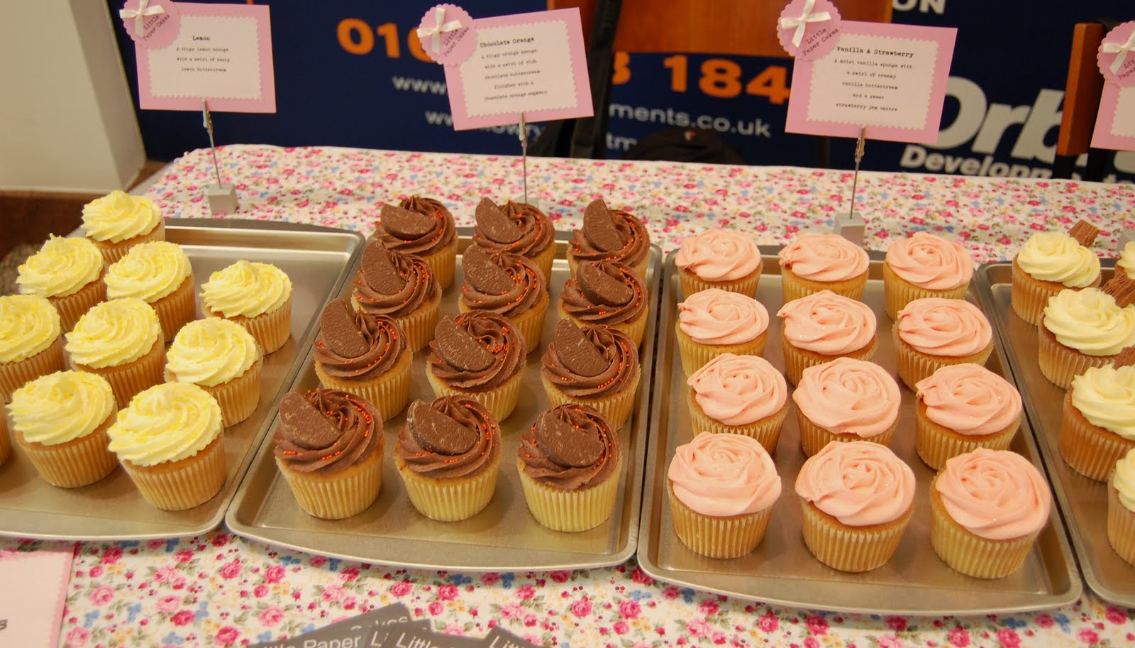 Little Paper Cakes: The Lowry Outlet Mall Cupcake Stall