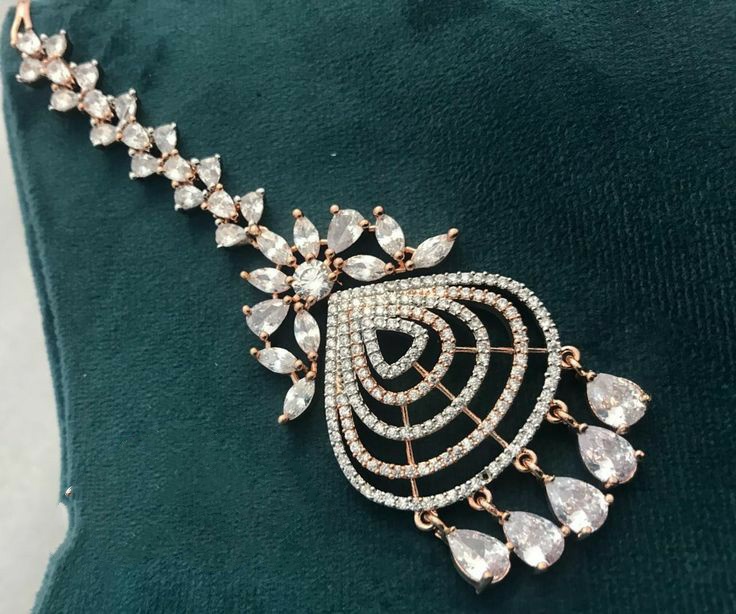 Diamond maang tikka designs