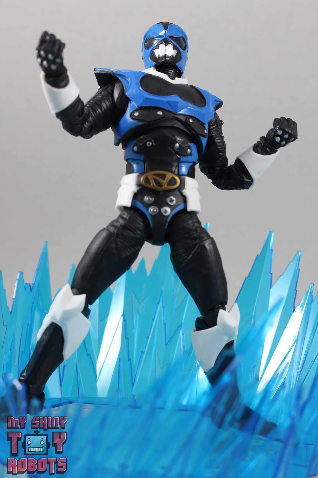 My Shiny Toy Robots: Toybox REVIEW: Power Rangers Lightning Collection ...