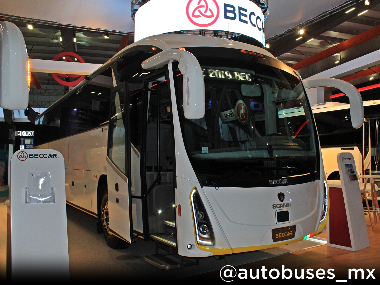 AYCAMX - Autobuses y Camiones México : Expo Transporte 2019 2. Beccar