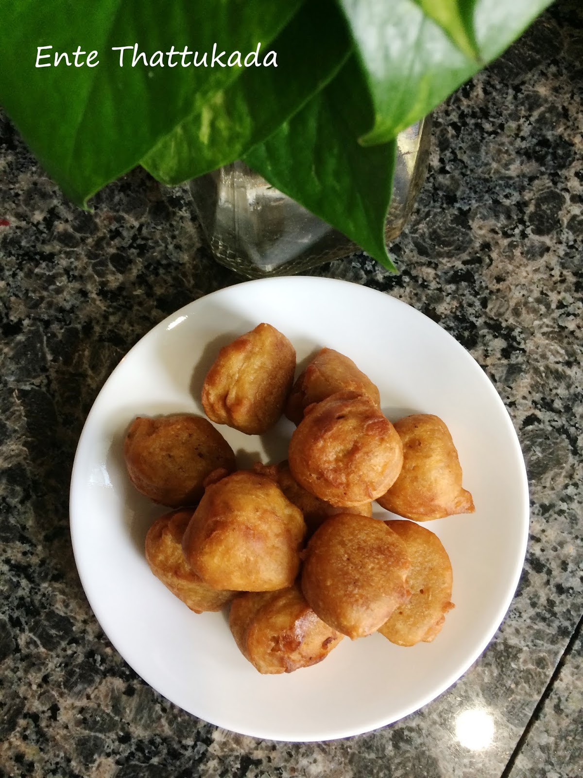 Ente Thattukada: Kayappam | Undampori | Bonda