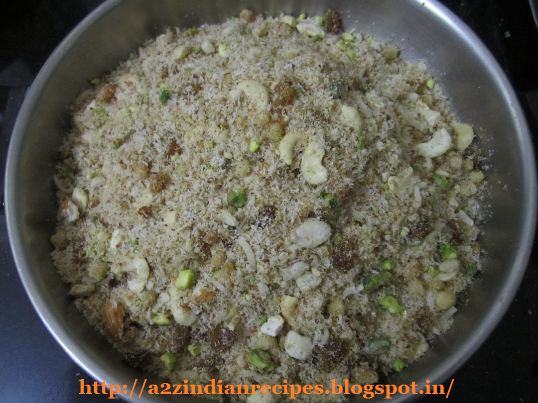 Best Marathi Recipes: Dink Ladoo