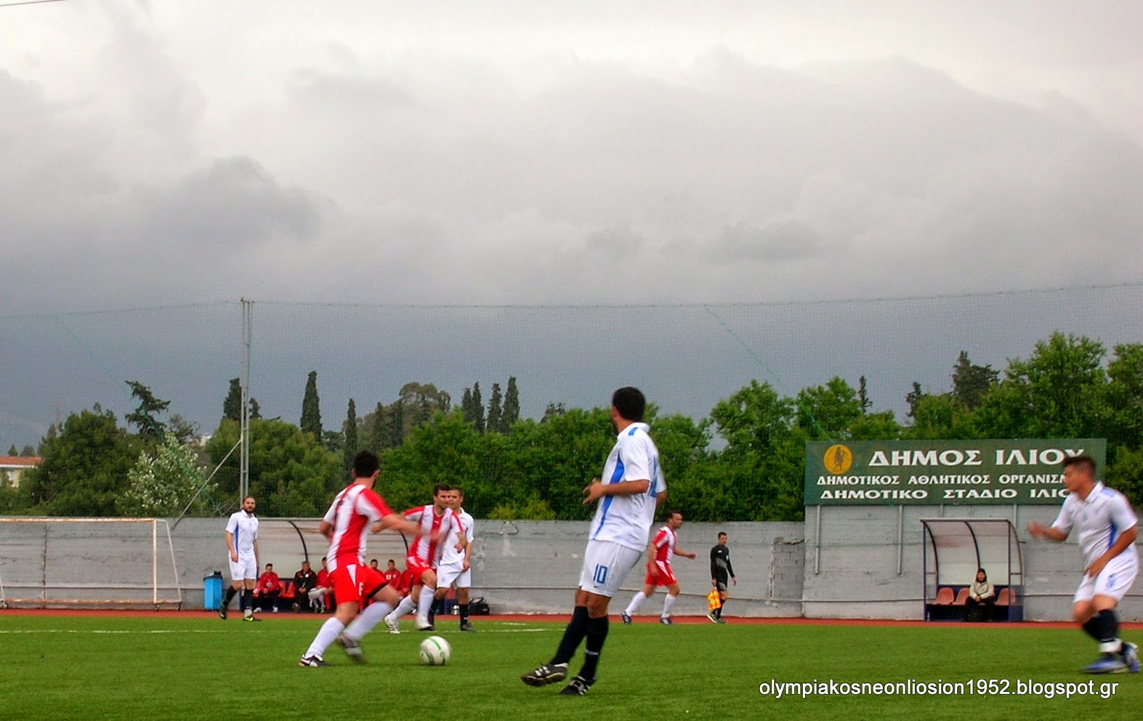 Olympiakos liosion f.c: ΝΙΚΗ ΤΟΥ ΟΛΥΜΠΙΑΚΟΥ ΣΤΟ ΦΙΛΙΚΟ ΓΙΑ ΦΙΛΑΝΘΡΩΠΙΚΟ ...