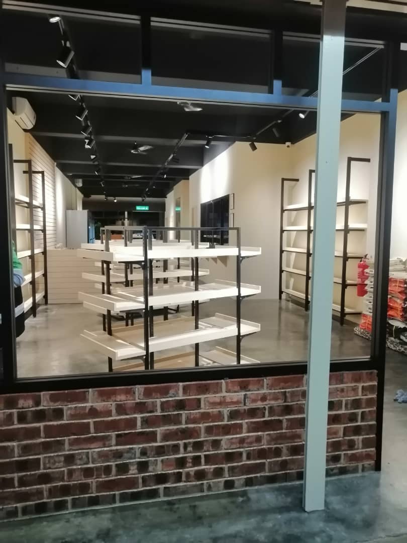 SPESIALIS TUKANG CAT RUMAH DI TULUNGAGUNG: Kerja-kerja memasang dan ...