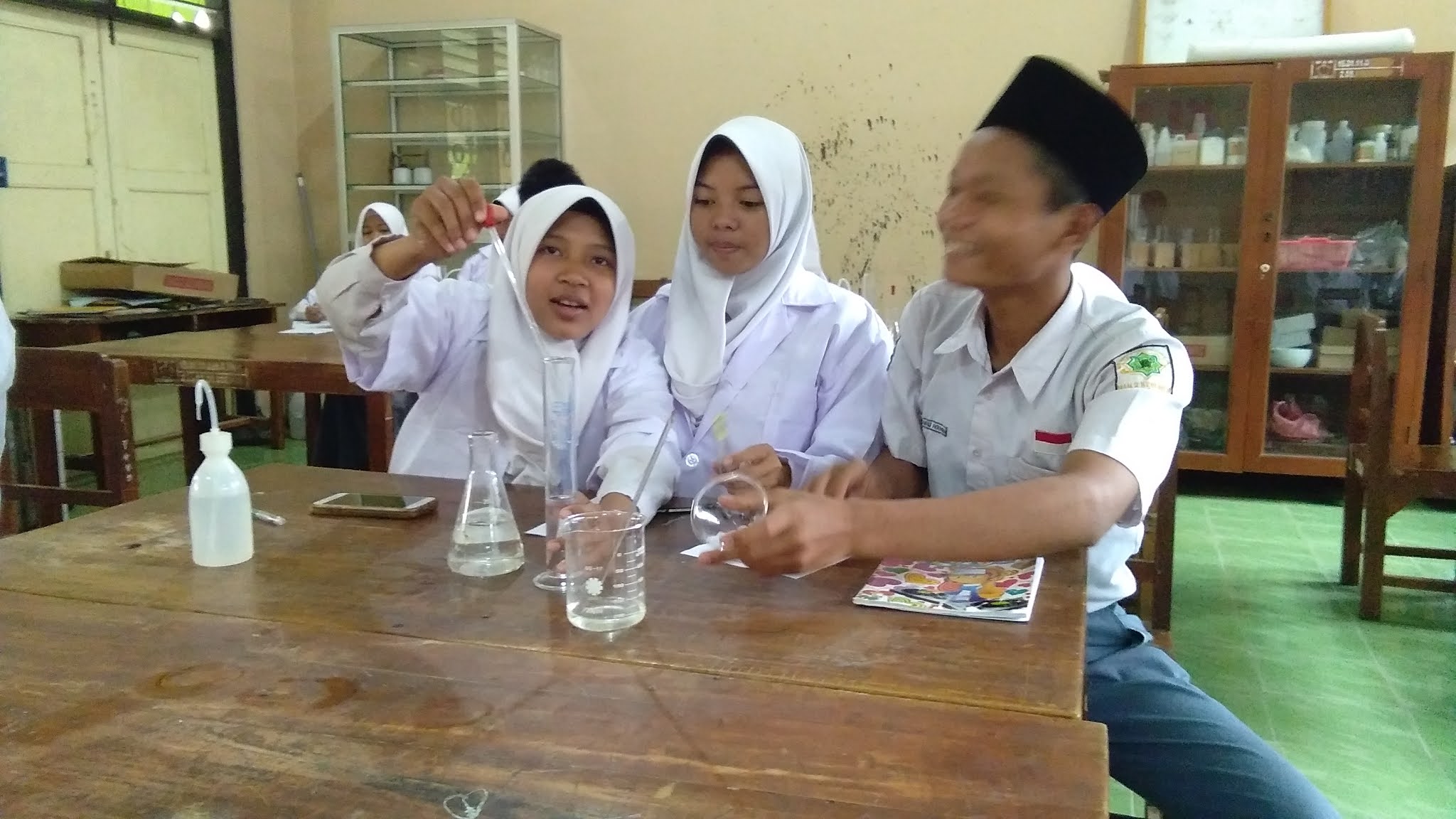 Laboratorium Kimia MAN 2 Kebumen