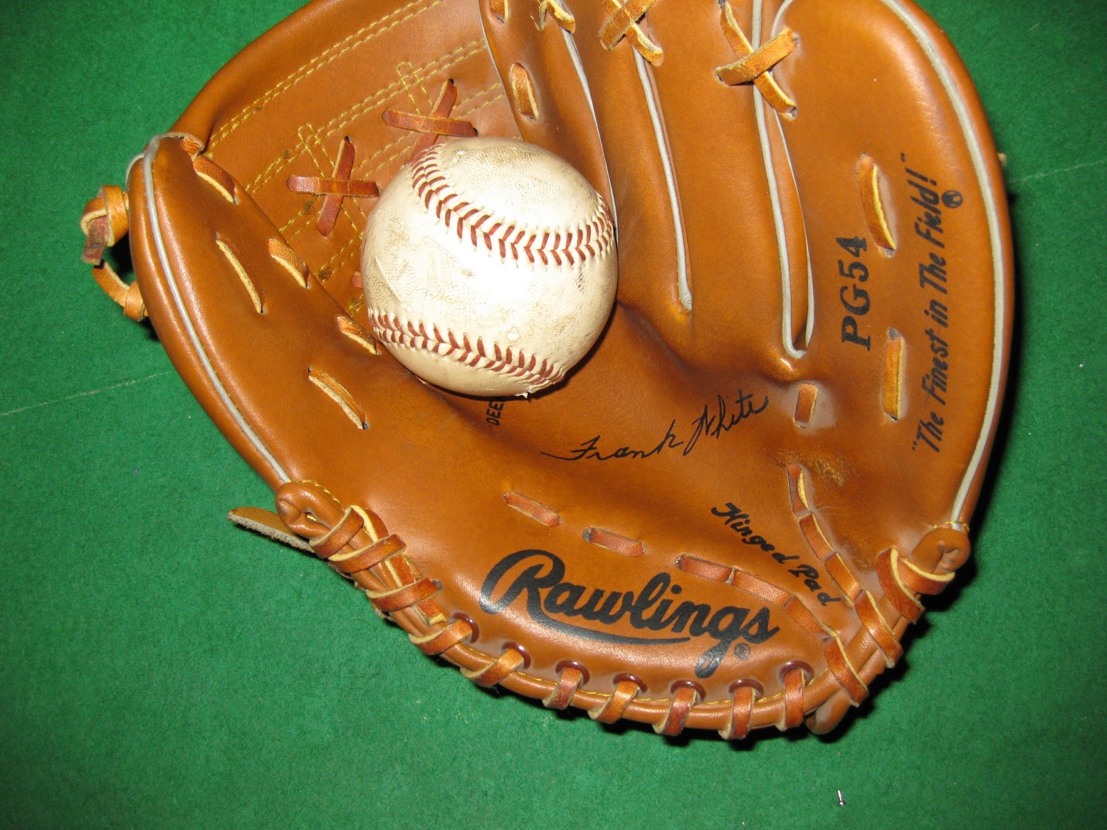 LUD1970 PHOTOS: GUANTONE DA BASEBALL RAWLINGS TAGLIA S ORIGINALE AMERICANO