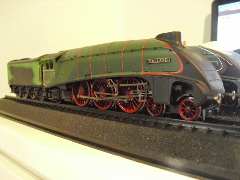 THE BRITISH RAILWAY STORIES LTD: "Mallard"