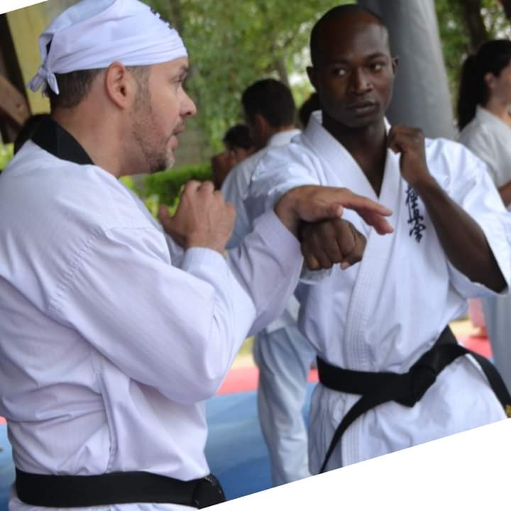 KYOKUSHIN SENSHI KARATE ANGOLA