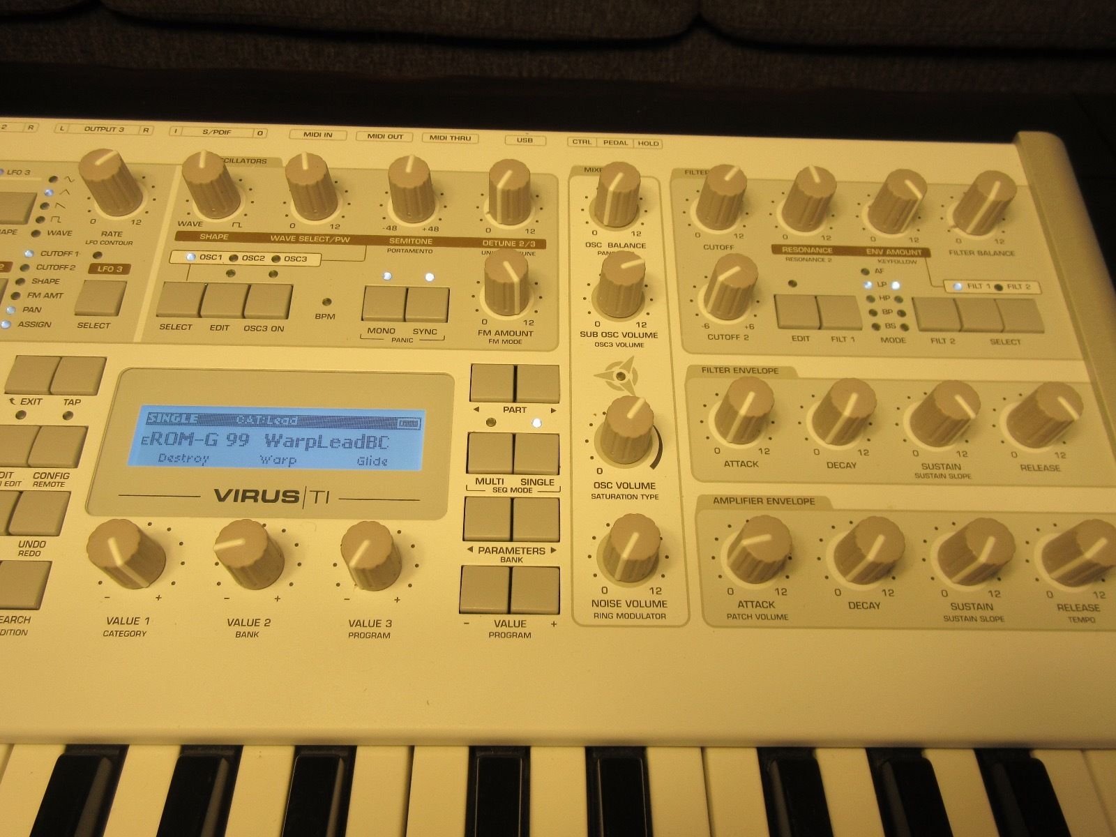 MATRIXSYNTH: Access Virus TI 2 Polar Keyboard Synthesizer