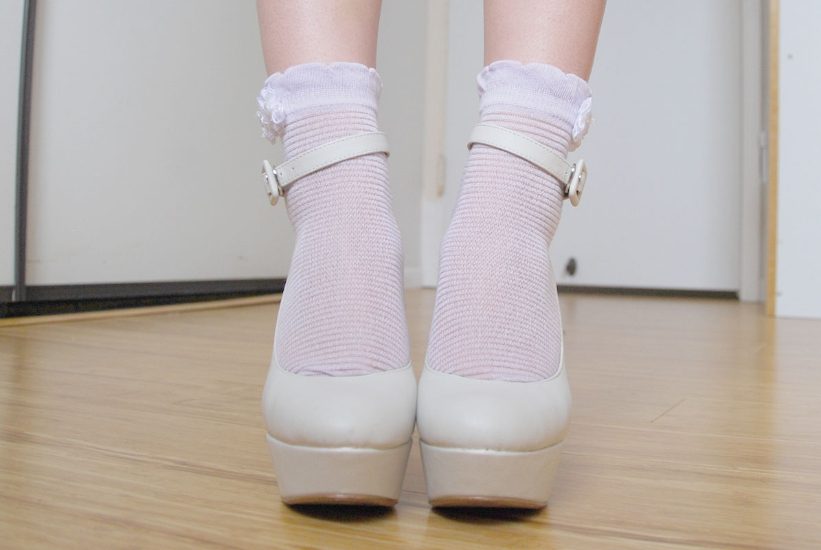 Emiiichan Blog ☆ : Tokyo Kawaii Life order 21 - Liz Lisa Ankle socks ...