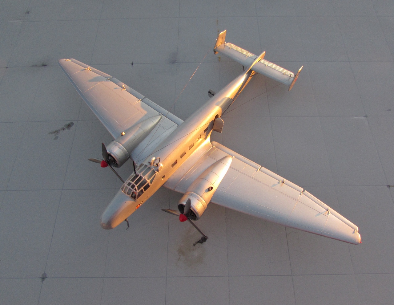 Wings of Intent: Junkers Ju-86 Airliner - LAN Chile - Modified Italeri ...