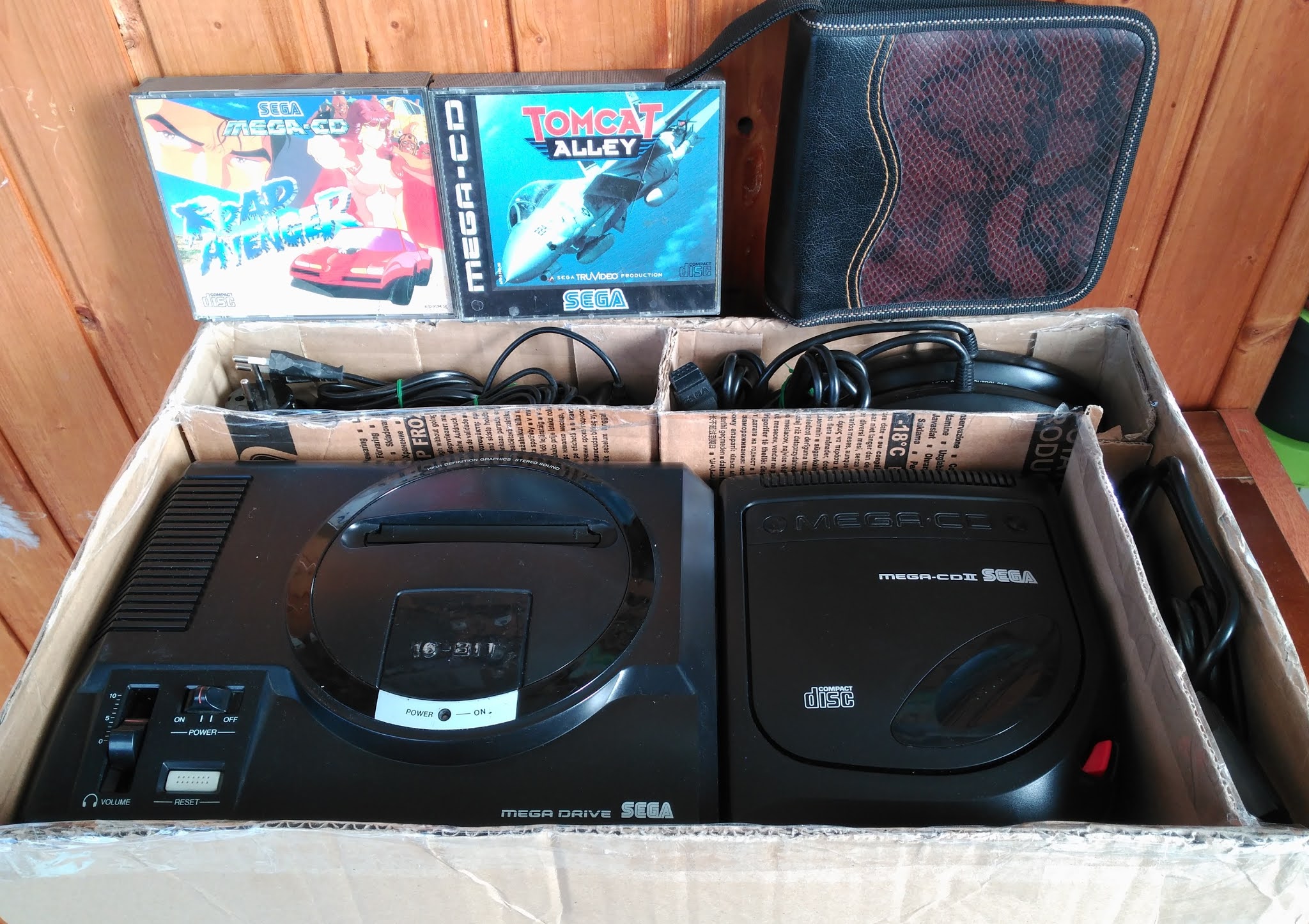 Retro Ordenadores Orty: Sega Mega Drive RGB (modelo 1600-09) (1990)