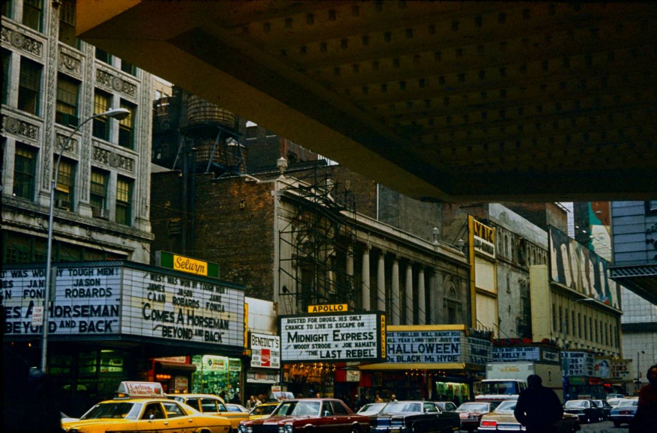 37 Amazing Photographs Capture Street Scenes of New York City in 1978 ...