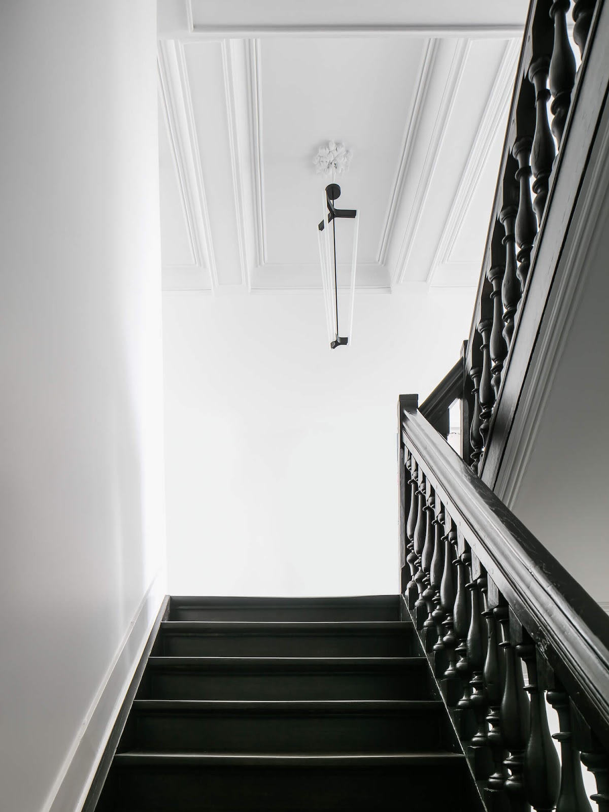 Monochrome House by Studio Niels