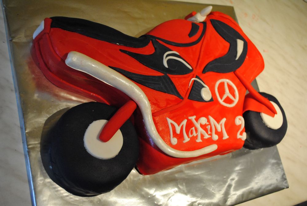 Torten Nettetal - torty angielskie: tort Motor