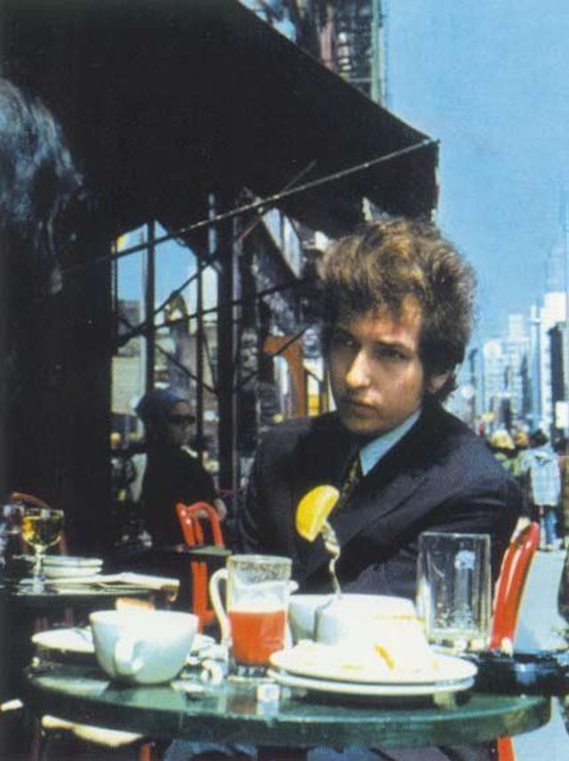 47 Interesting Color Photos of a Young Bob Dylan in the 1960s ~ Vintage ...