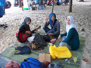 Blog SMP Negeri 43 Batam: Foto-foto Tour Guru dan Para Siswa SMP 43 ...