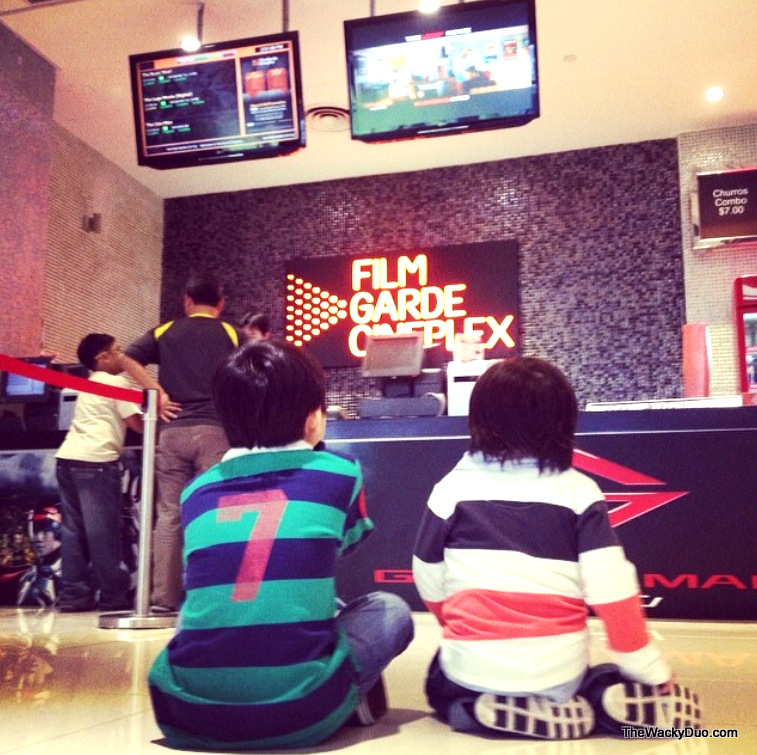 Everything is Awesome in THE LEGO MOVIE - TheWackyDuo.com - Singapore ...