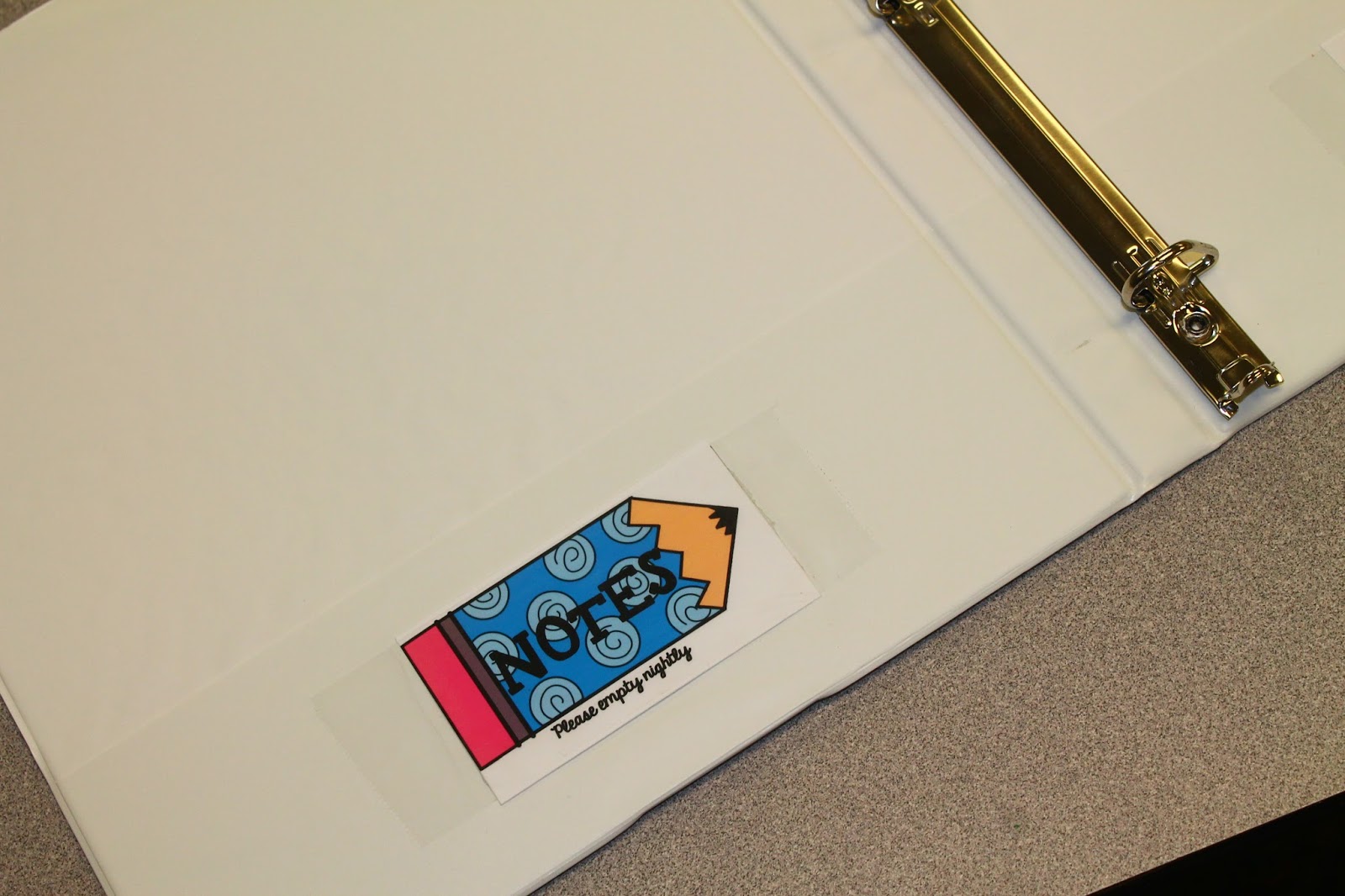 Adventures of First Grade: Staying Organized...Take Home Notebooks