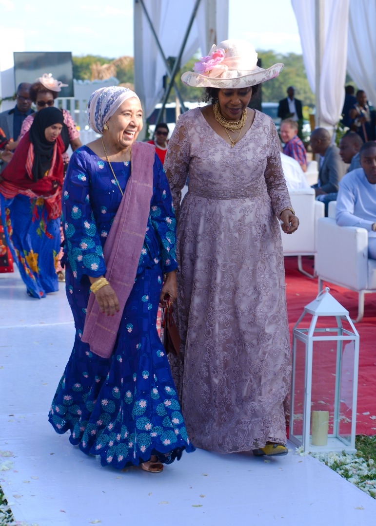 STEPHANIE SILAS KAAYA NA ROBERT FRANCIS LOWASSA WAMEREMETA ARUSHA ...