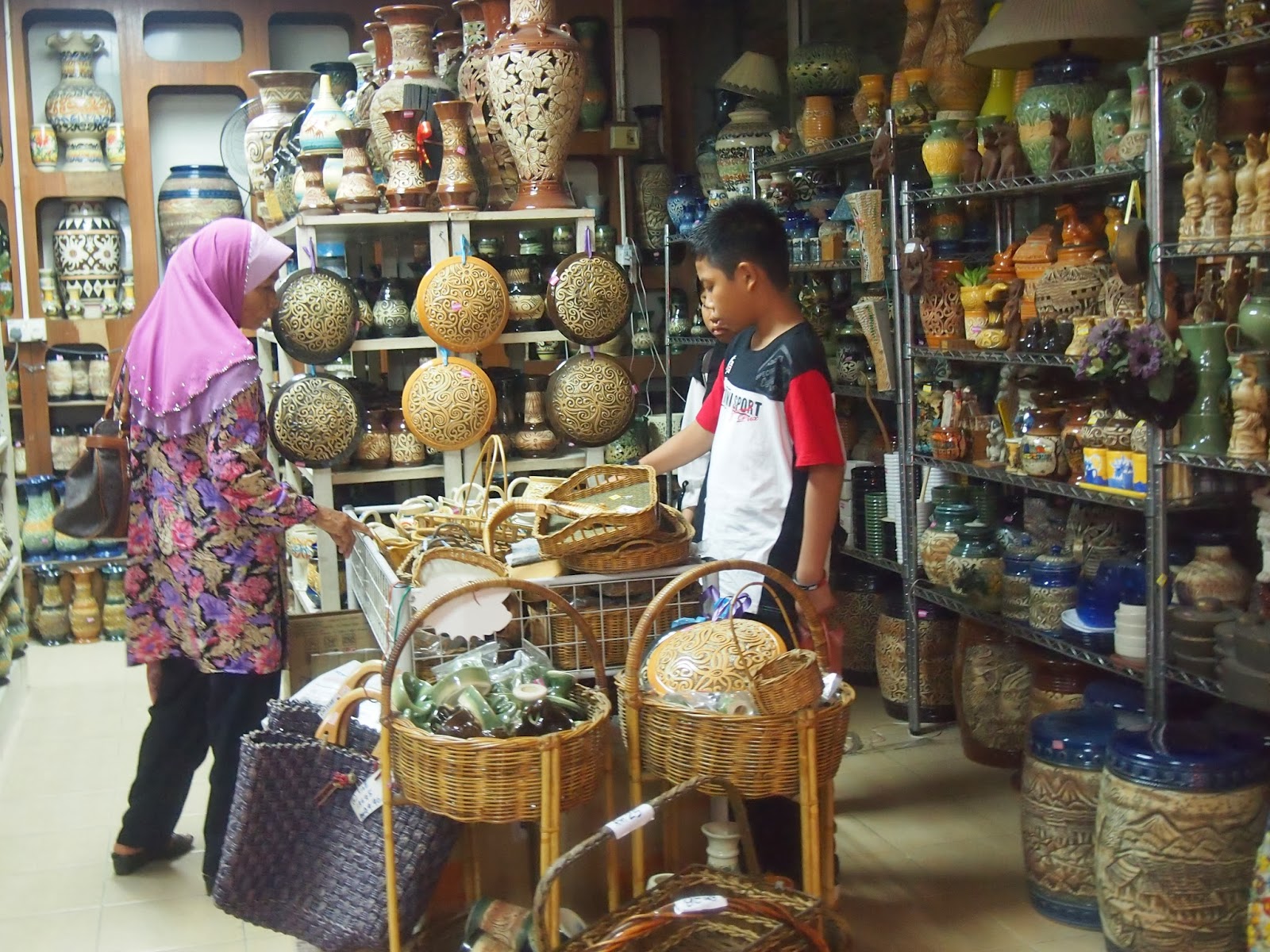 namakucella: CARI PASU SARAWAK..CARI MAKAN...