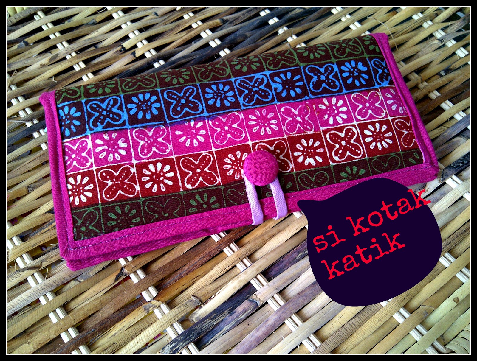 bahasakupu-kupu: si kotak katik bahasakupu-kupu: si kotak katik