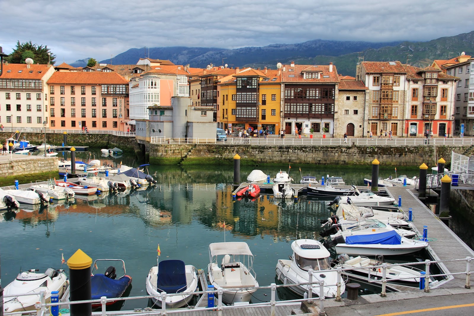 # EL COBIJO DE MIS PENSAMIENTOS #: PECHON - CANTABRIA Y ASTURIAS