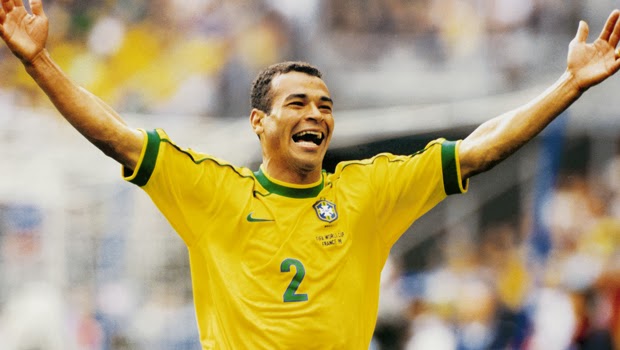 Histórias da bola: Cafu disputou quatro copas e foi finalista de três