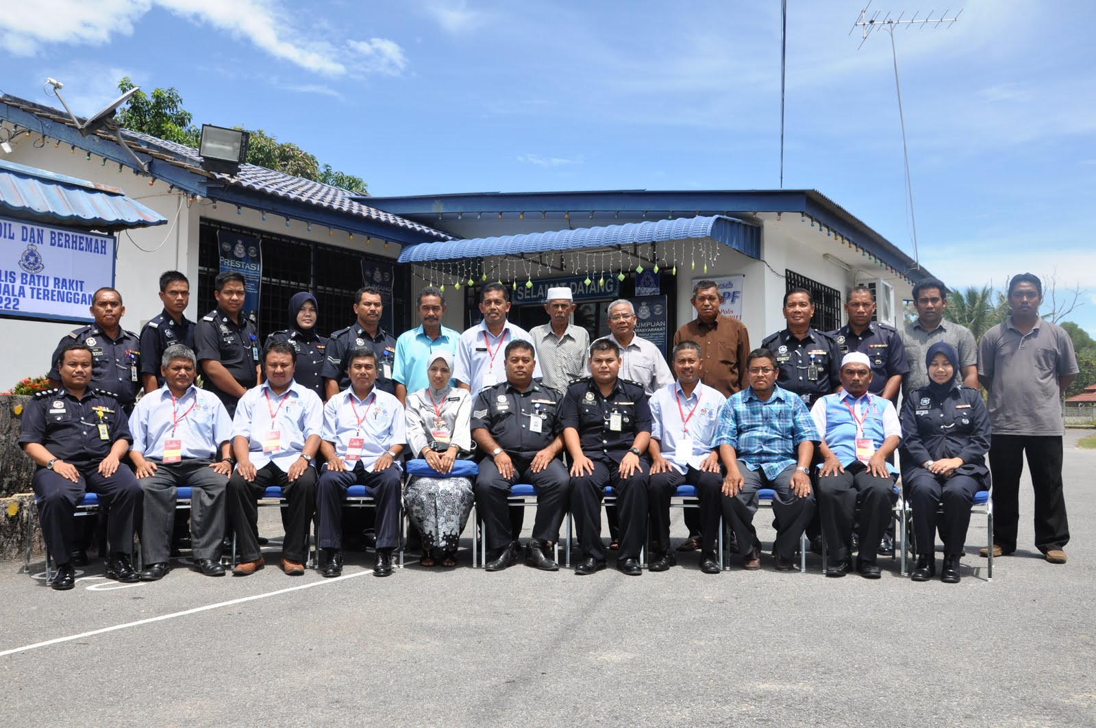 SETIU HARI INI: Balai Polis Batu Rakit mencari 'kecemerlangan' di ...