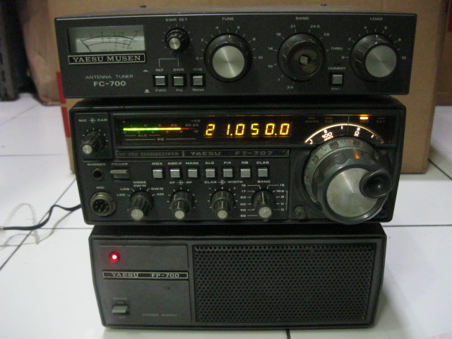 dbest-radio: YAESU FT-707 + FC-700 + FP-700