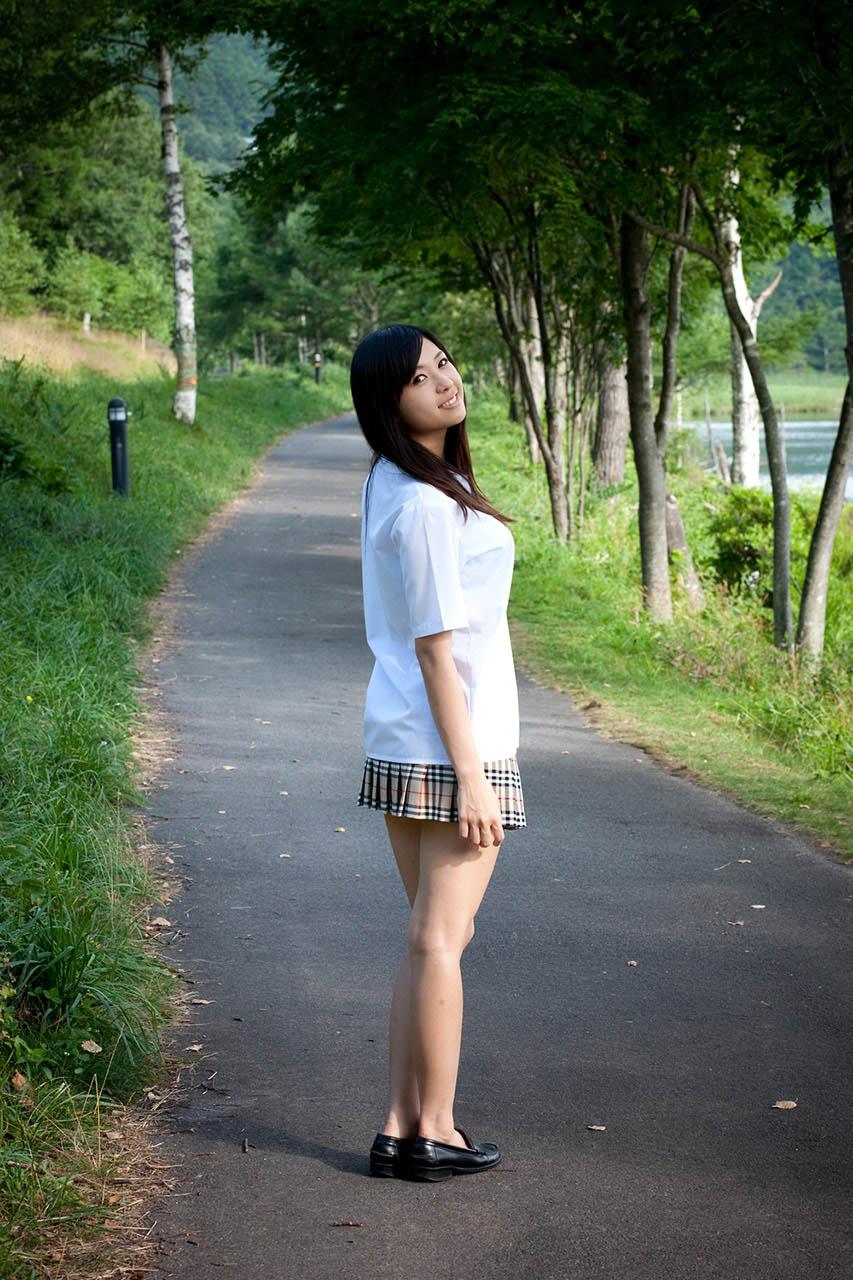 Asian Babes Nana Ogura Hot Schoolgirl Cosplay Pics