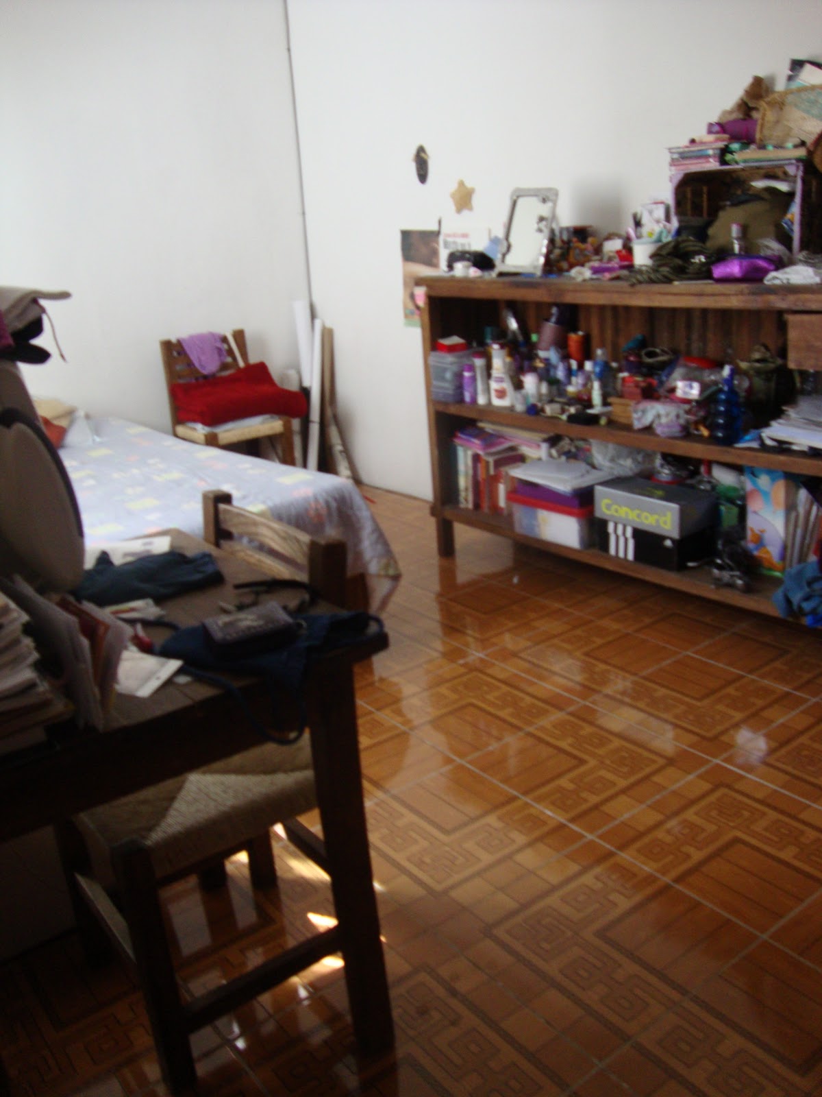 Blog de la AEESPM: Se renta cuarto